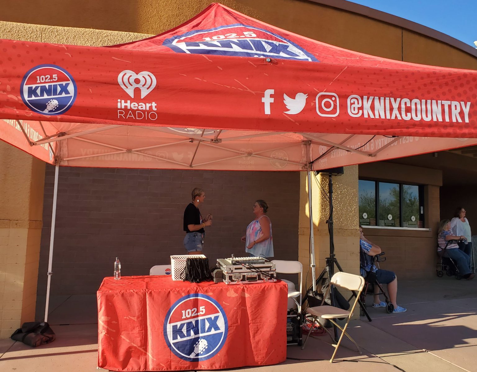 102.5 KNIX Unleashes Country Magic: Inside the Secret Show #14 ...